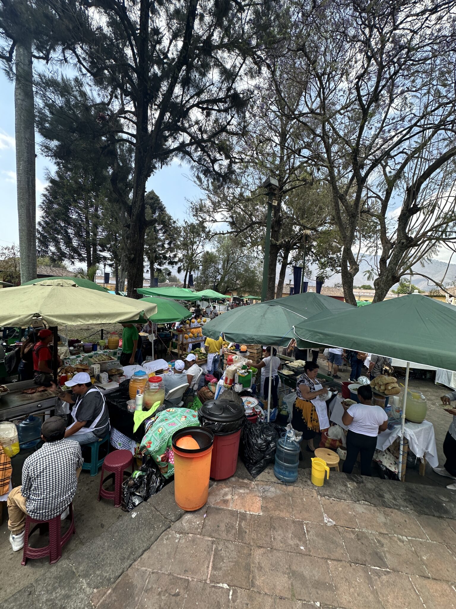 15 Amazing Places To Eat in Antigua Guatemala | Local fare, rooftops ...